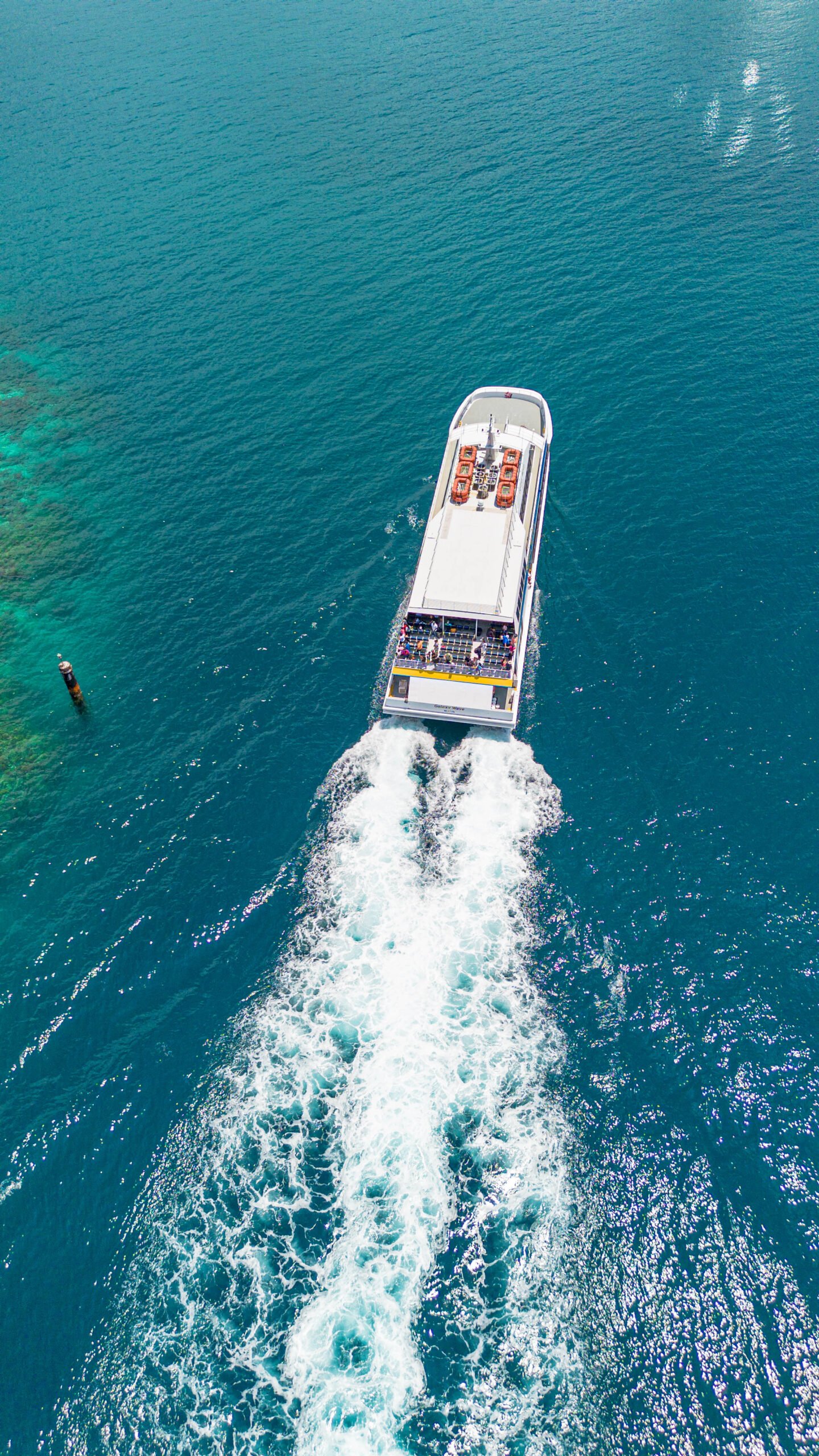 Galaxy Wave: el puente marítimo hacia las islas de Honduras - VBU Viajes